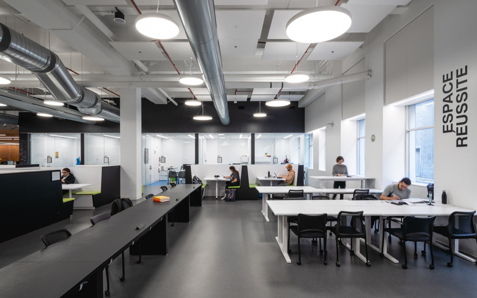 Library Updates at École de Technologie Supérieure