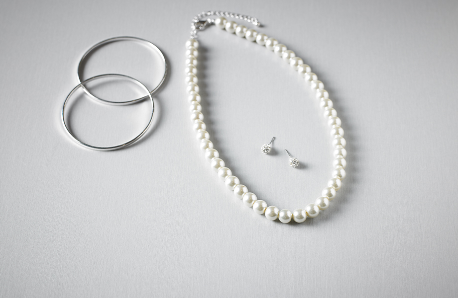 A Glimpse into the Elegant World of DecoMetal® Laminates